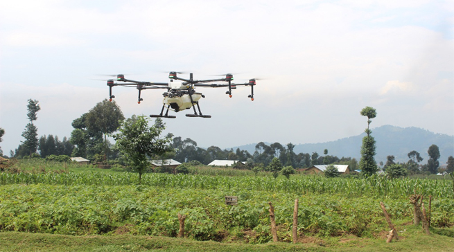 Ikoreshwa rya drones ryitezweho gukurura urubyiruko mu buhinzi