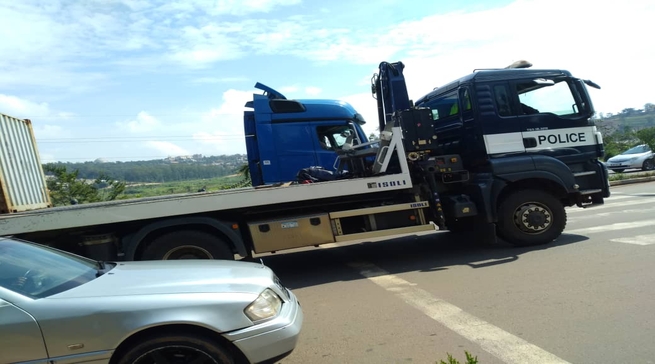 Polisi yamurikiye itangazamakuru camera zigenzura umutekano wo mu ...
